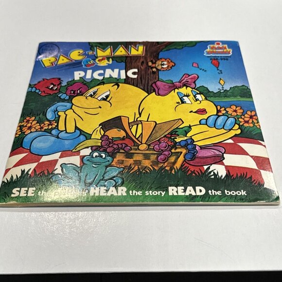 Other | Vintage Pacman Picnic Book And Record Set Bb4 | Poshmark